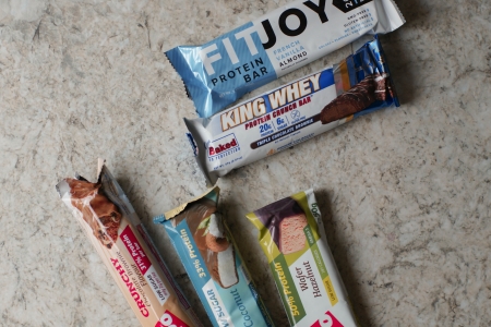 FitSpo, FitJoy & King Whey Protein Bars Review - BRONDEMA