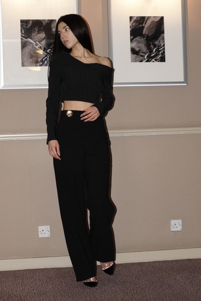 3 Off-The-Shoulder Top Styles You Need To Try - BRONDEMA