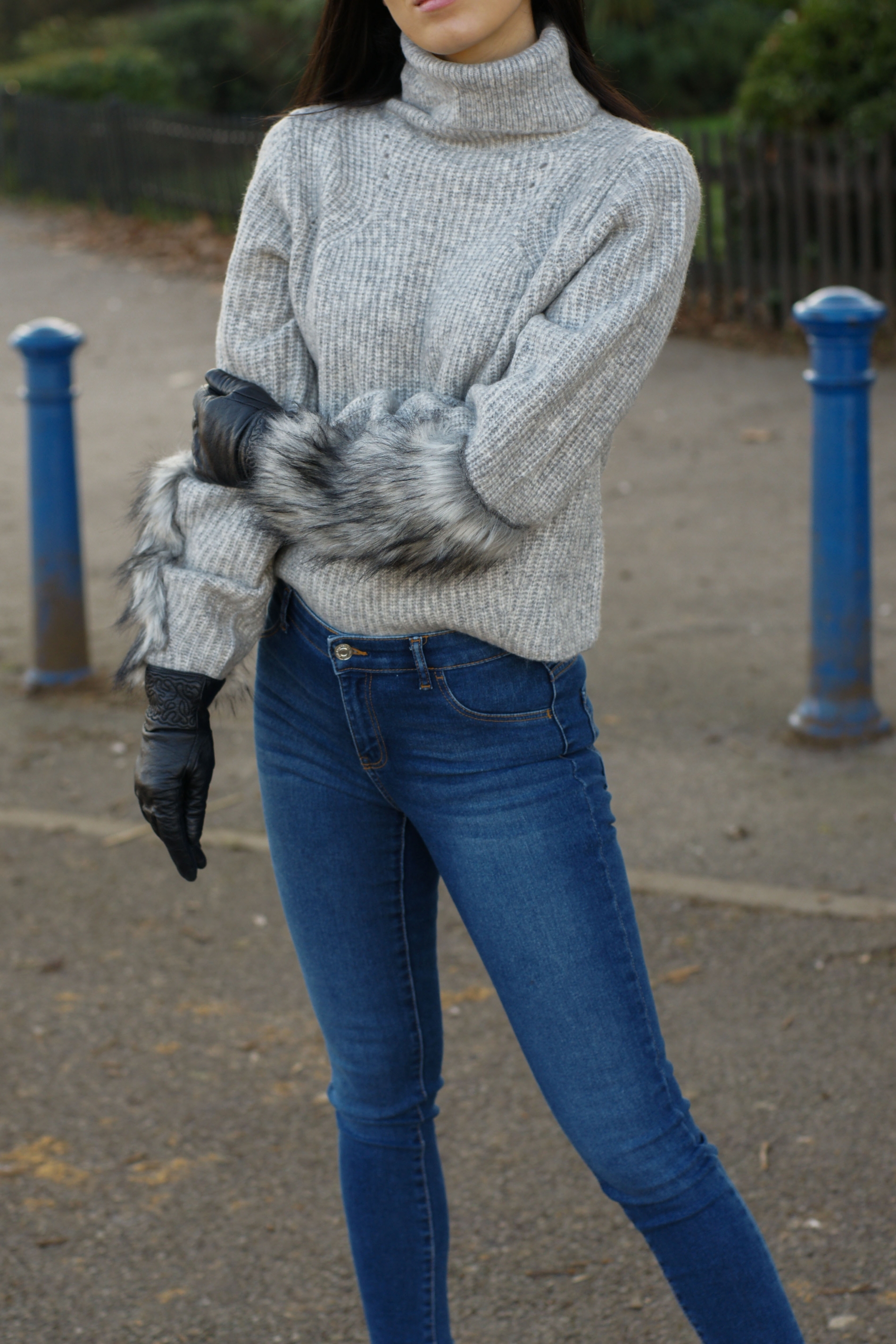 2 Ways To Embrace The Faux Fur Sleeve Trend - BRONDEMA