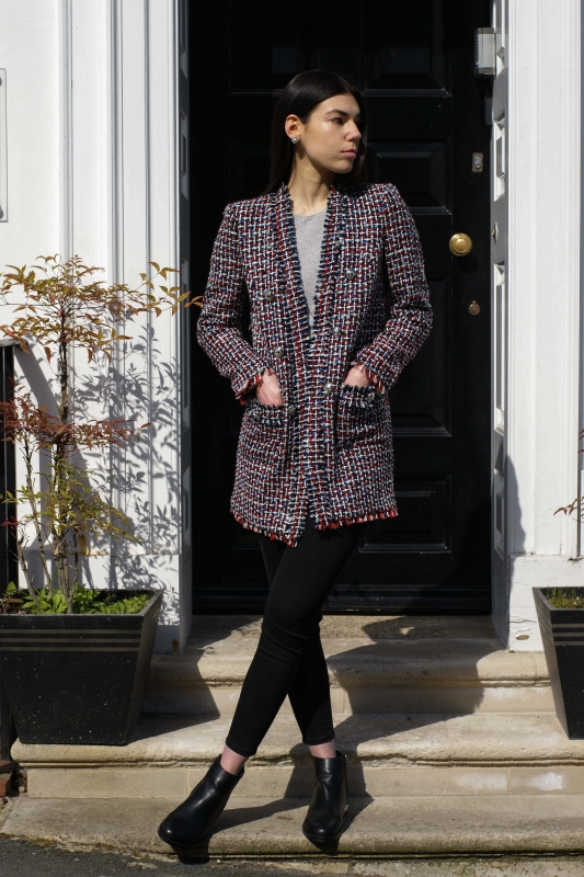 3 Effortless Ways To Style A Boucle Blazer - BRONDEMA