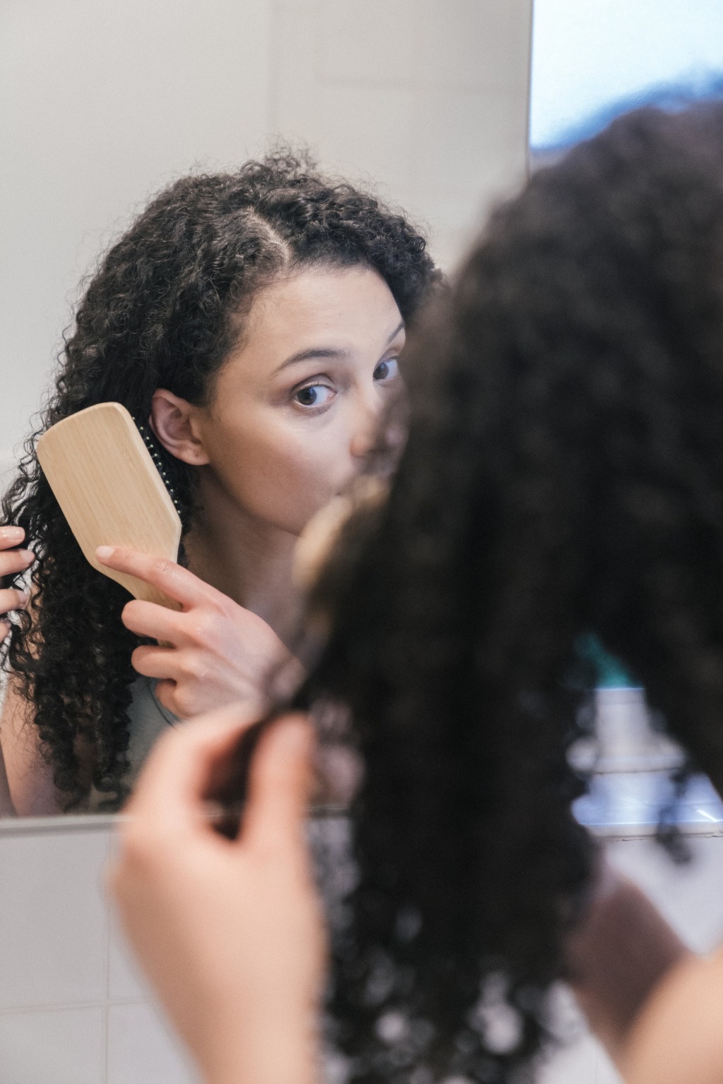 From Frizzy to Fabulous: Taming Unruly Hair - BRONDEMA